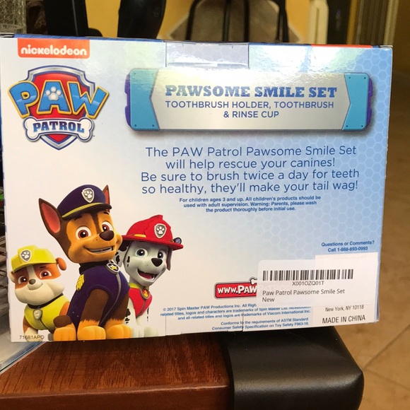 Nickelodeon | Other | New Paw Patrol Pawsome Smile Set | Poshmark